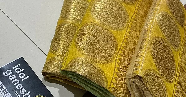 Lite weight pure munga Kota